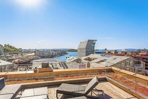 Barcode Luxurious Apartment, Prime Location, Oslo: 2026 Info, Photos ...