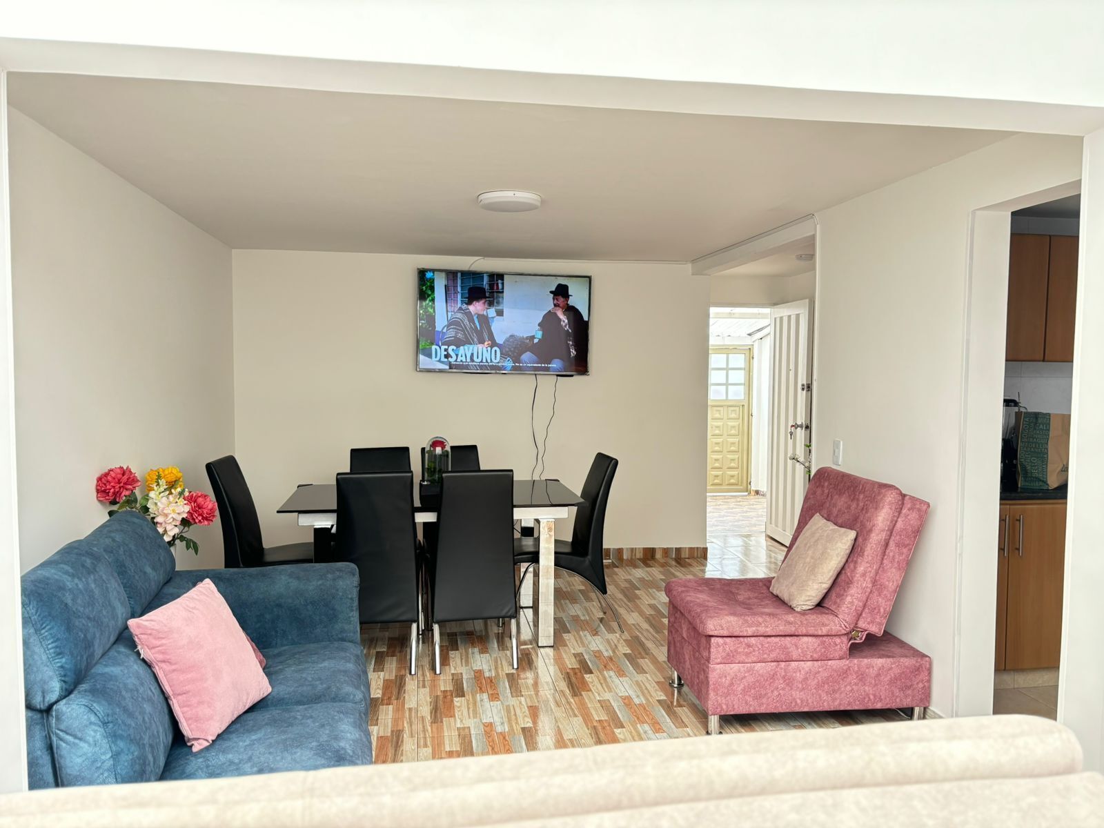 Hermosa Y Cálida Casa - La Calera