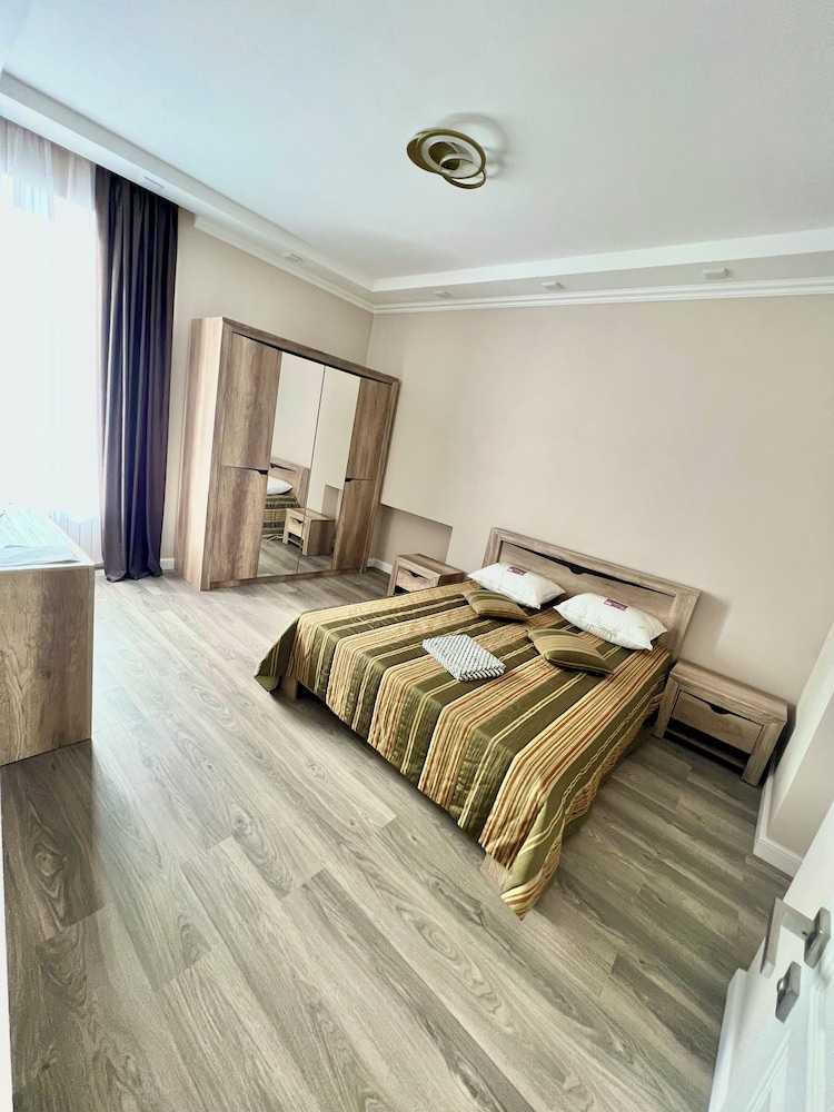 Stay like Home Reviews, Deals & Photos 2026 - Vrbo