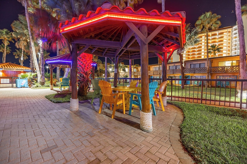 2 Bedroom 2 Bathroom Condo #606 - Beachfront Property Perfect For Families - South Padre Island, TX