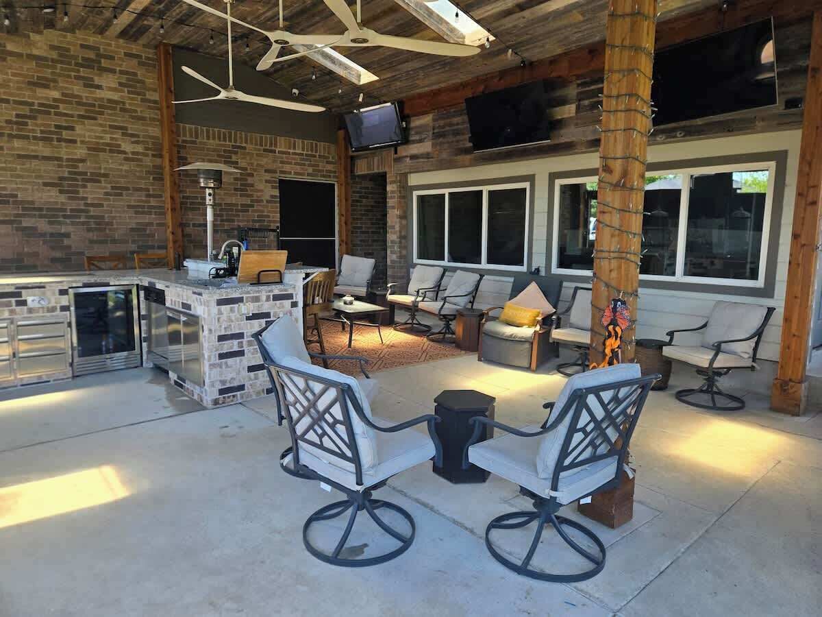 Patio Pad - Perfect For Entertaining - Frisco, TX