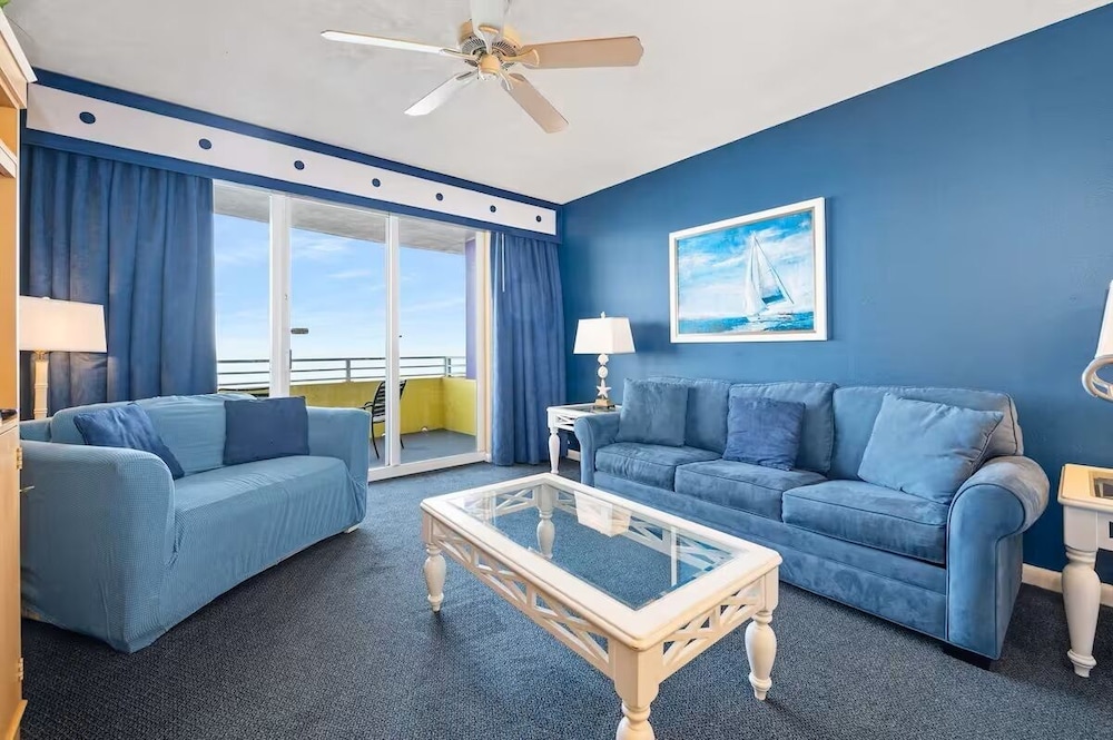 Luxury 6th Floor Unit - Direct Ocean Front - Same Level Parking Avis ...