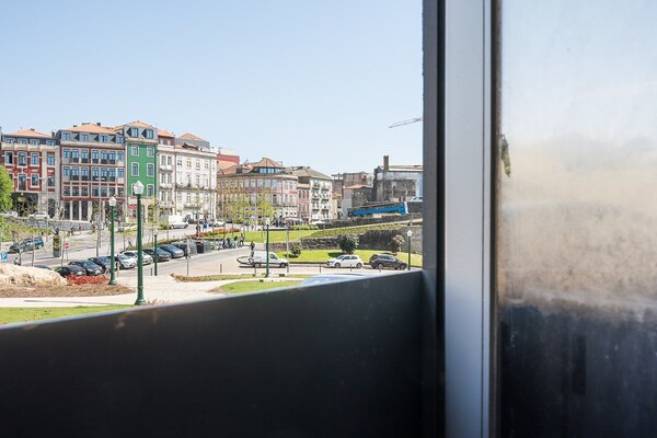Guestready - Old City Design Apartments - Porto