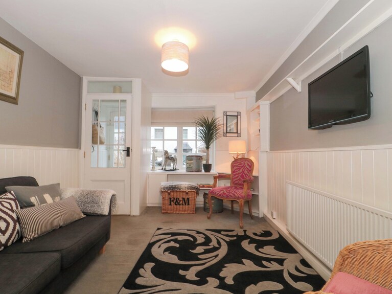 The Cottage Loaf, Family Friendly, Country Holiday Cottage In Wedmore - Cheddar