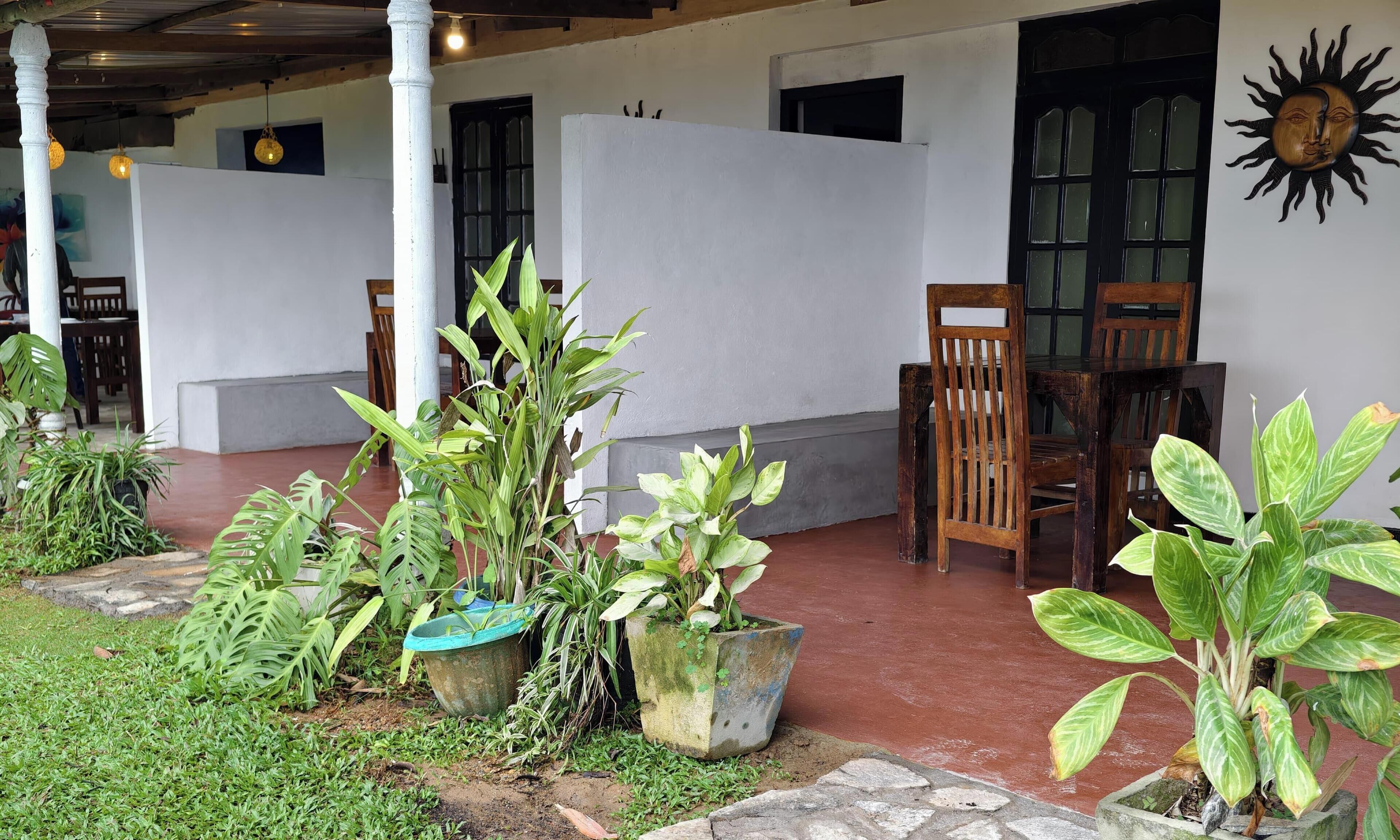 Quarto Familiar, vista para a montanha | Refeições ao ar livre