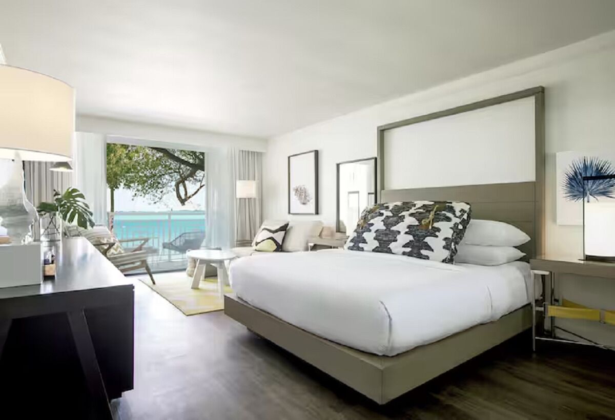 Island King Room With Waterfront Views In Coconut - Key Largo