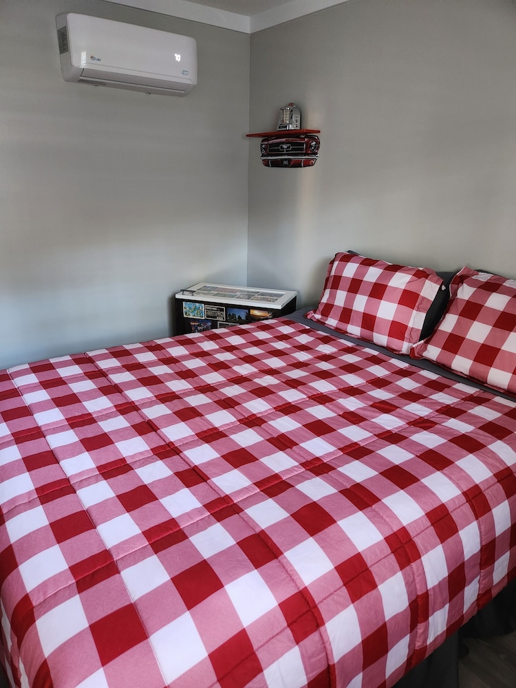 Roadtrip Cabin in Glenwood, AR Reviews, Deals & Photos 2026 - Vrbo