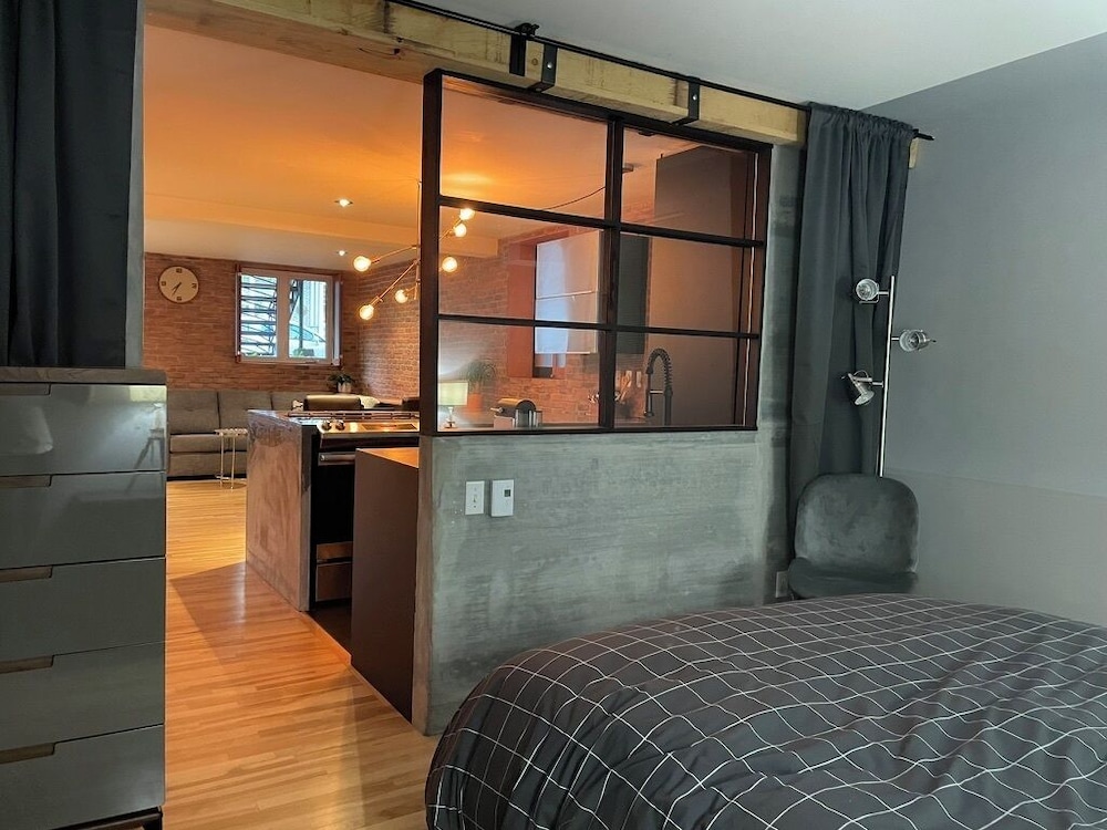 L'escargot Reviews, Deals & Photos 2026 - Vrbo