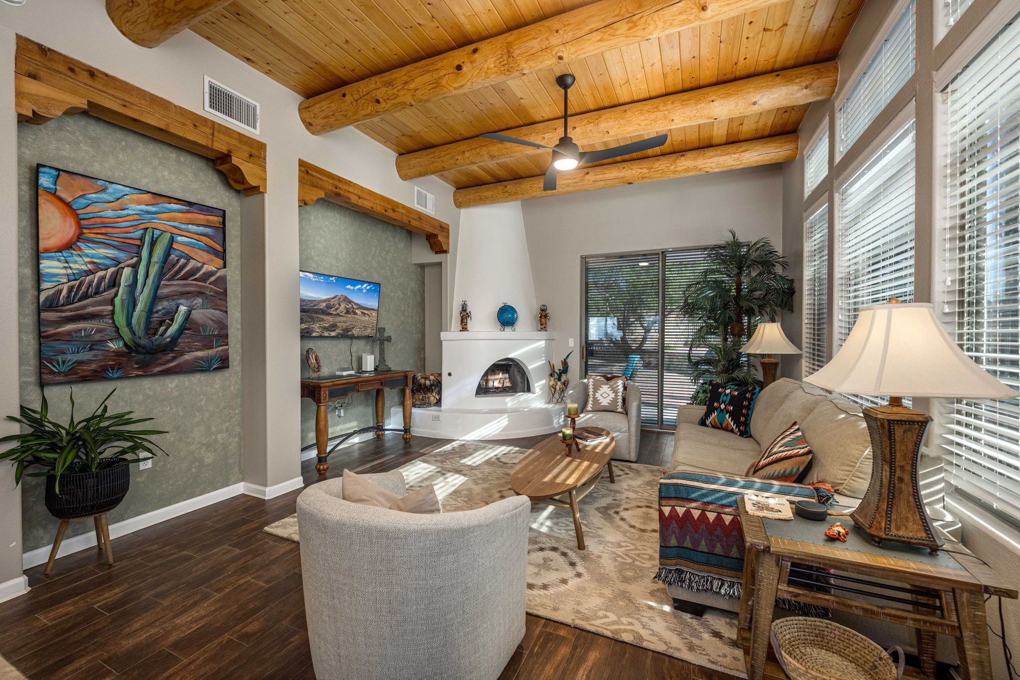 Desert Gem In Las Cruces W/vigas & Southwest Flair - Las Cruces, NM