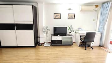 Apartamento, varanda, Vista para a cidade | Interior