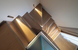 Quarto Quádruplo Comfort, lanai (alpendre havaiano), vista para o pátio | Roupa de alta qualidade, edredões de penas 