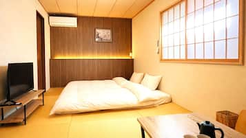 Quarto Twin Superior, várias camas, casa de banho privativa | Roupa de alta qualidade, edredões de penas