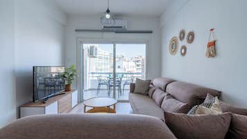 Apartamento, 3 quartos, cozinha, vista para a cidade | Área de estar | Smart TV, Netflix, serviços de streaming