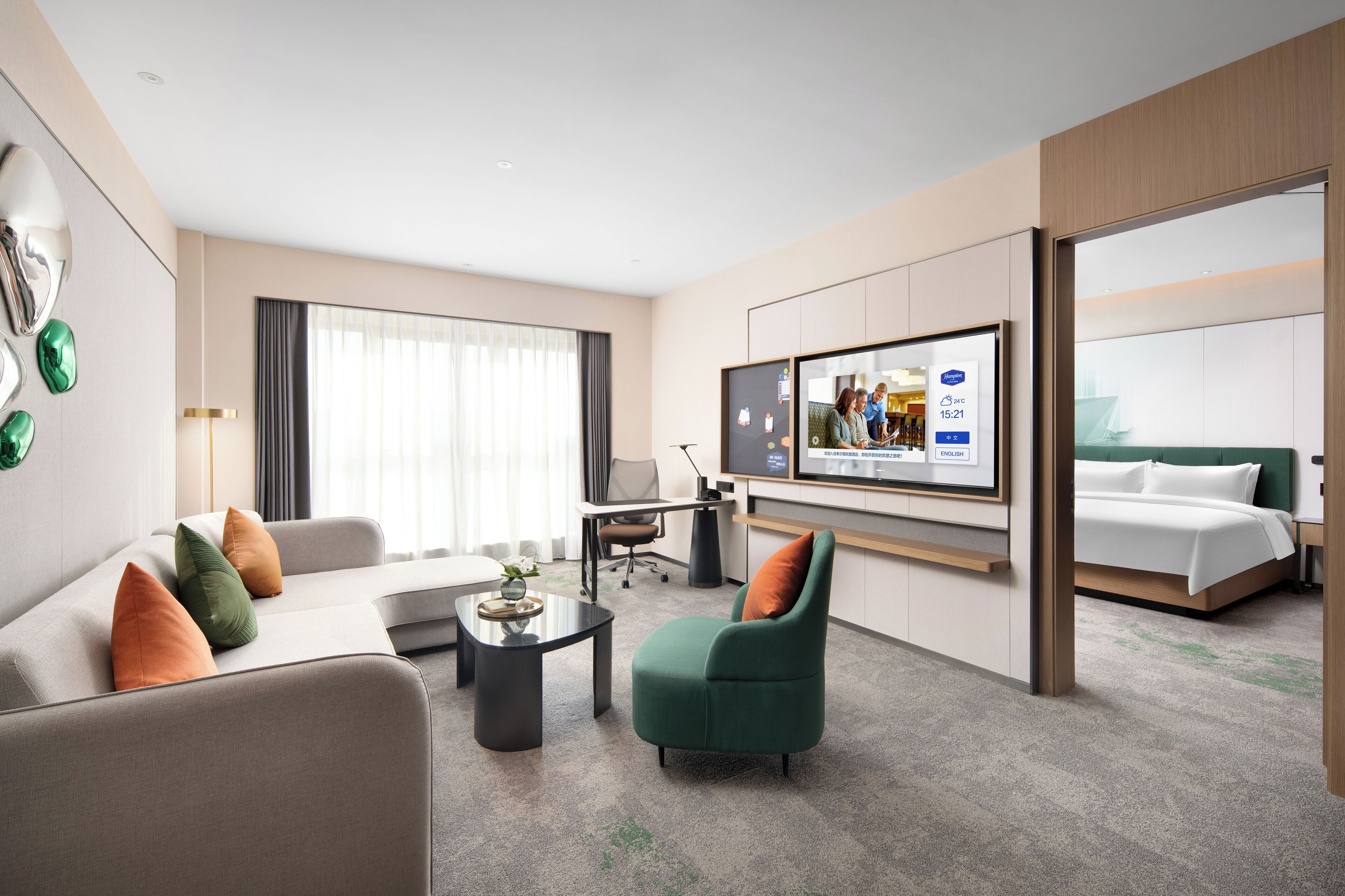 Suite de Luxo, Vista para a cidade | Secretária, secretária adequada para computadores portáteis 