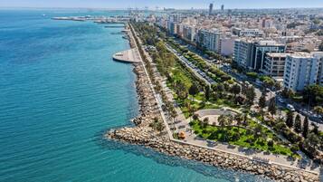 Apartamento, 2 quartos, terraço | Exterior