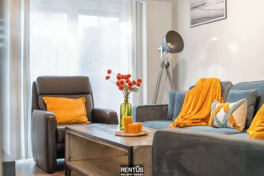 Fevery Village - Home For 12 With Enclosed Garden - Bruges