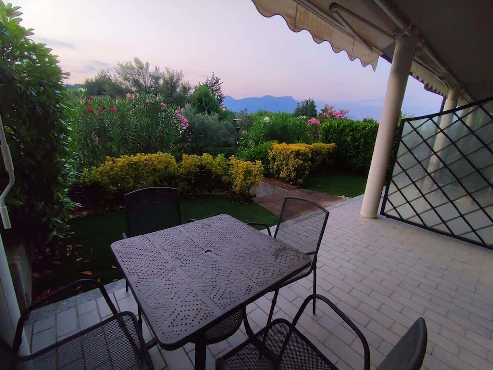 App.4- Le Terrazze del Garda Immobili e Soluzioni Avis, Prix & Photos ...