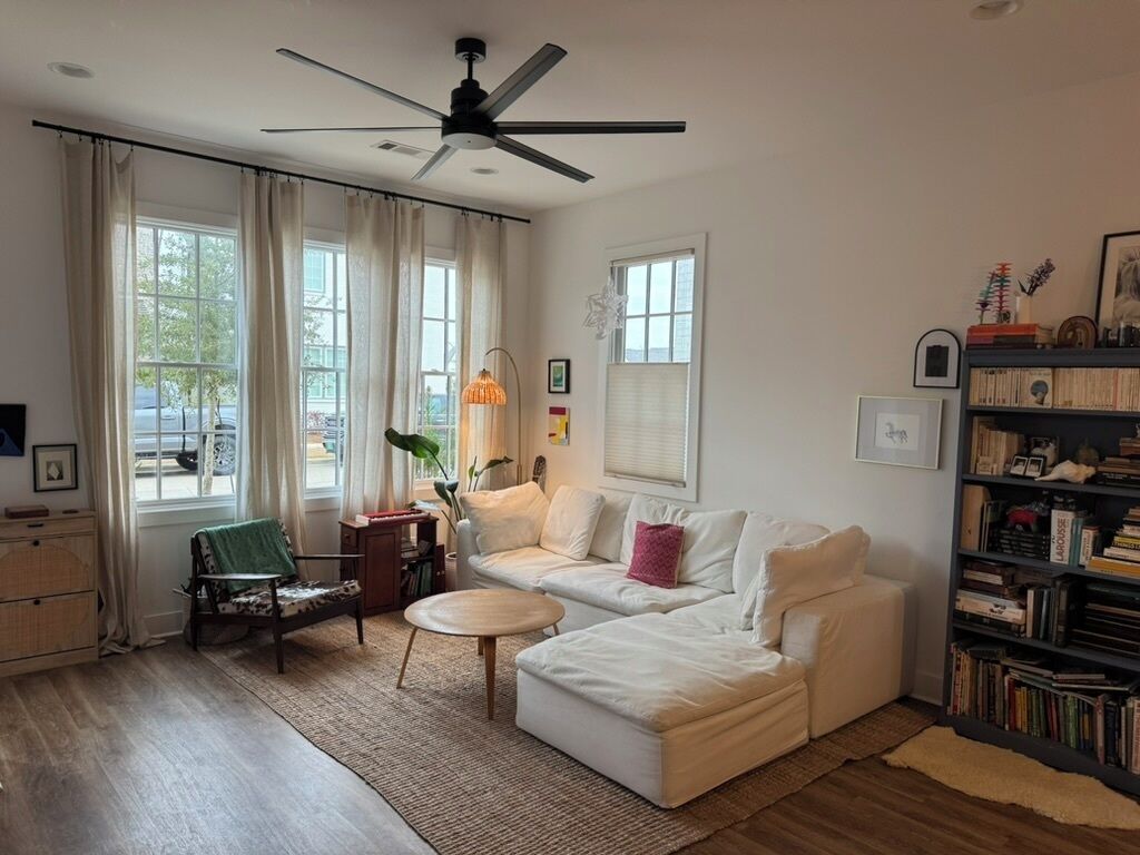 2-bedroom Townhome In Vibrant East Montgomery Neighborhood - Montgomery, AL