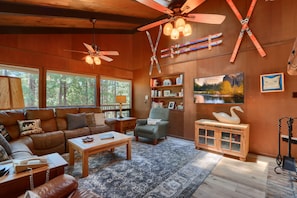 Chalé (3 Bedrooms) | Parte interna