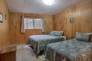 Chalé (3 Bedrooms) | Interior