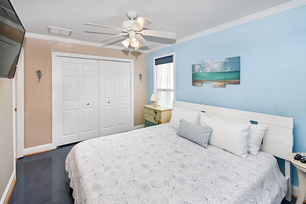 Sandpiper Cove Unit 2029 1 Bedroom Reviews, Deals & Photos 2026 - Vrbo