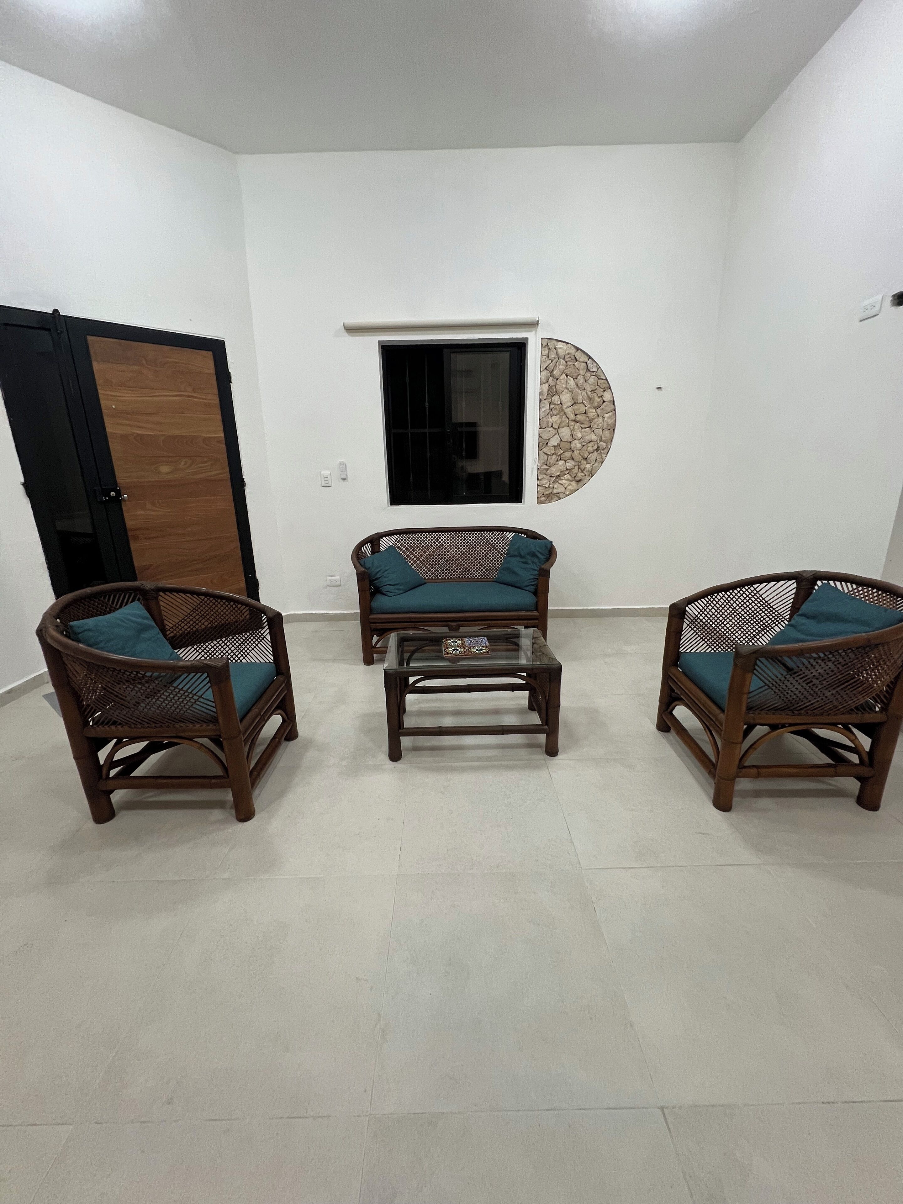 3 Bedrooms Vacation Home One Block From The Beach, Rooftop, Bbq And Beach View - Yucatán