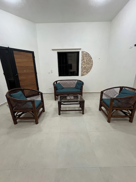 3 Bedrooms Vacation Home One Block From The Beach, Rooftop, Bbq And Beach View - Yucatán