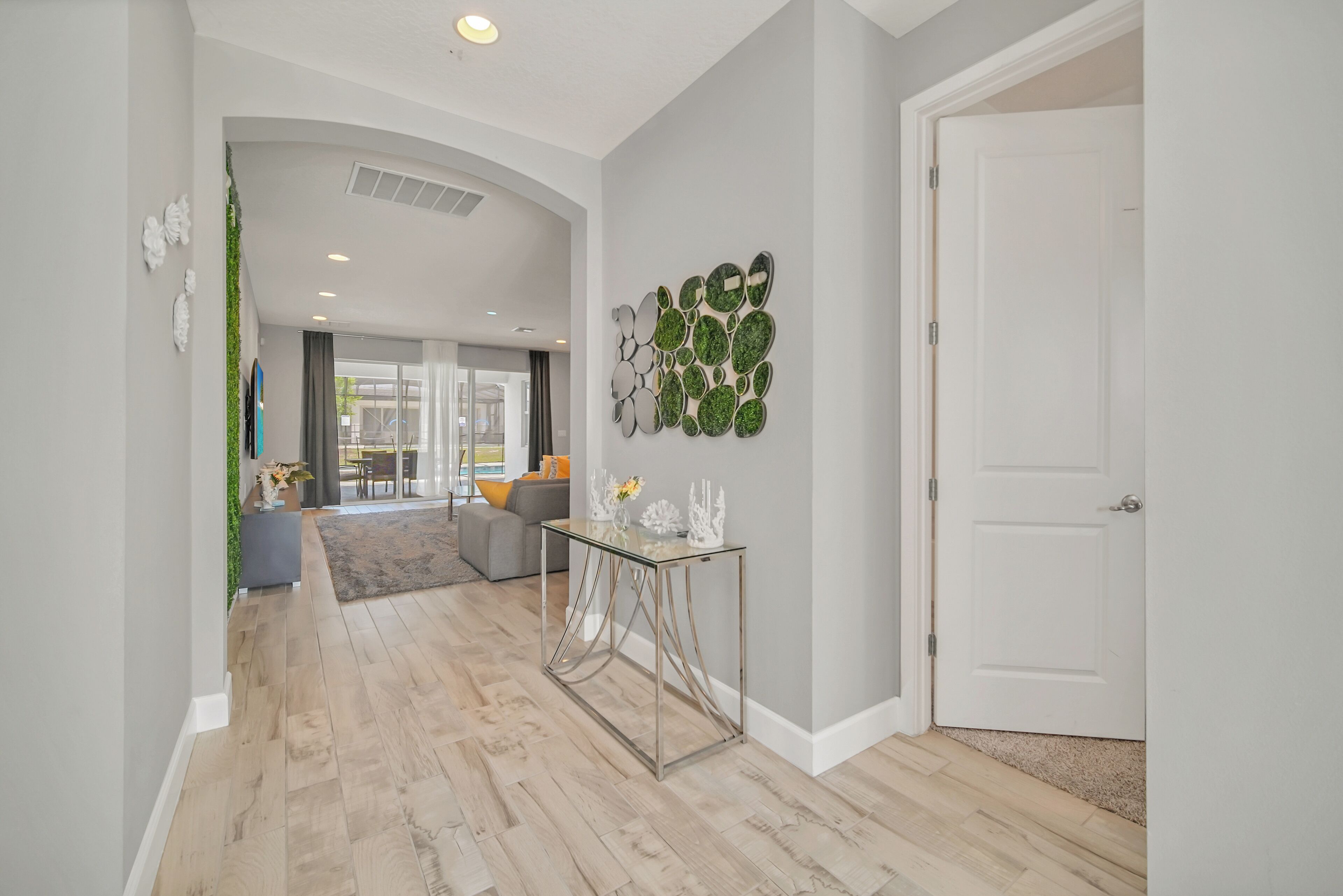 13br Resort Villa, Sleeps 30, Pool, Near Disney - Kissimmee, FL