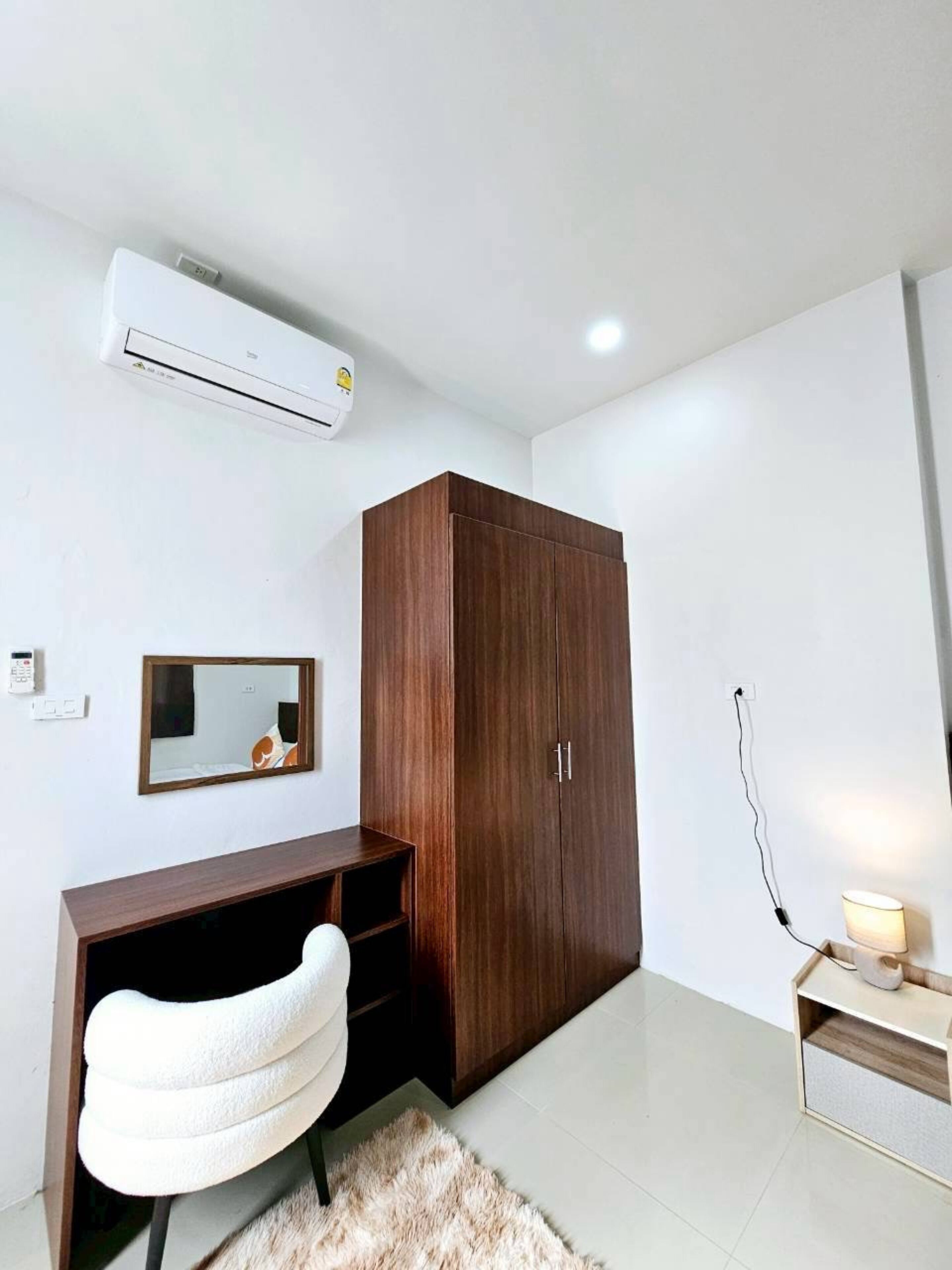 Quarto casal clássico, vista para a montanha