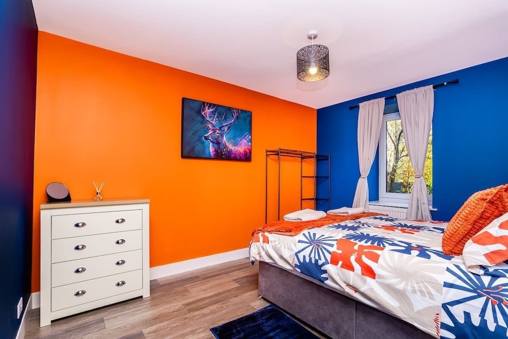 Airport Apartment | Bucksburn Aberdeen | Free Parking | Fast WiFi ...