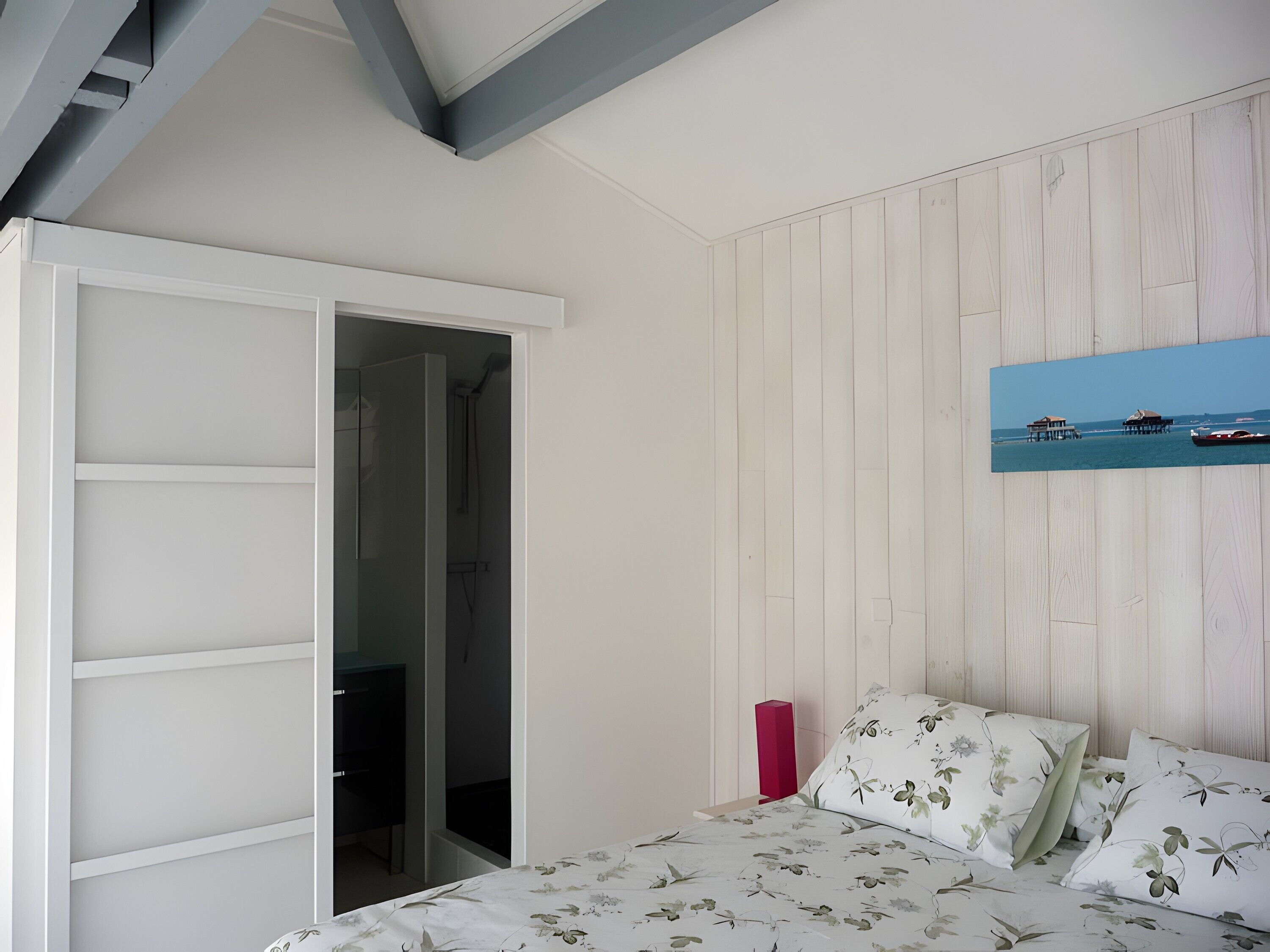 Air-conditioned Private Guest Room  Chez Chantal Et Salvador - Arcachon