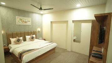 Quarto casal luxo | Wi-Fi de cortesia