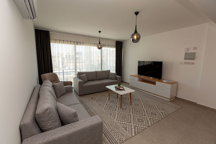 Jasmine Gray By Holidaykeys - Kyrenia