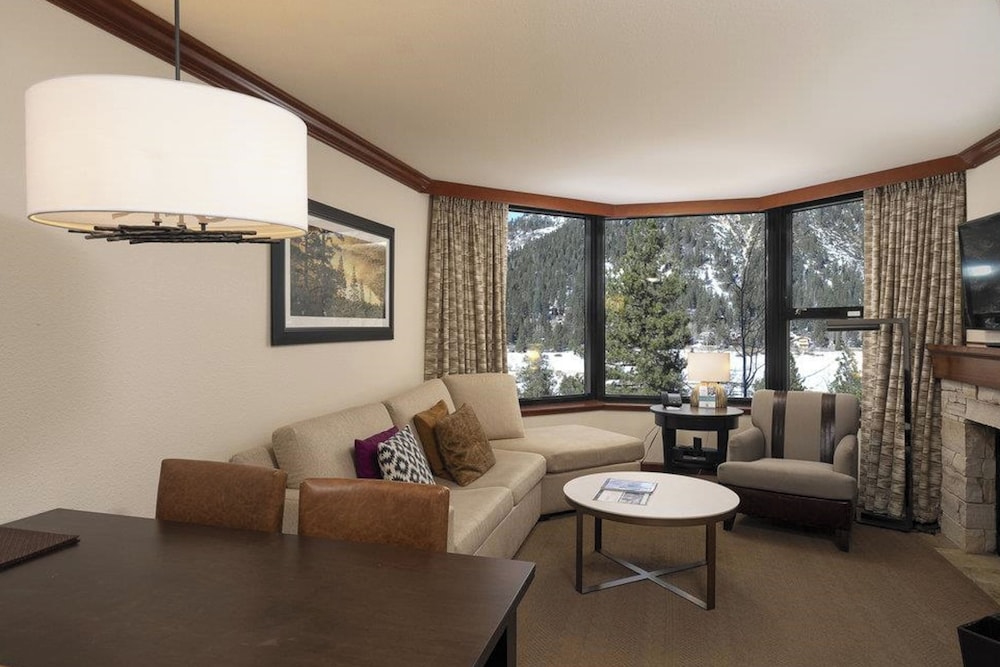Ski-in/ski-out! 2br Condo W/ Resort Pools, Spa - Tahoe City, CA