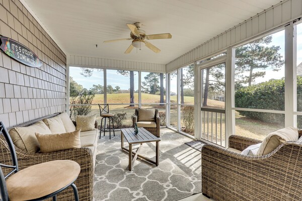 Family Home In Southport Golf Community W/ Perks! - Oak Island, NC