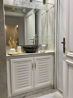 Apartamento, 1 quarto, para fumantes | Banheiro