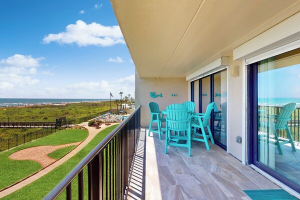 Resort Perks & Gulf Views: Suntide Iii - Unit 304 - South Padre Island