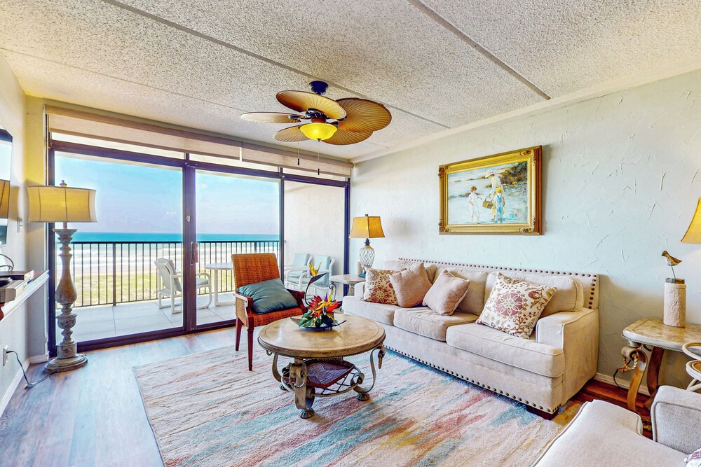 2br Coastal Resort Retreat W/ Gulf Views & Pools - Texas