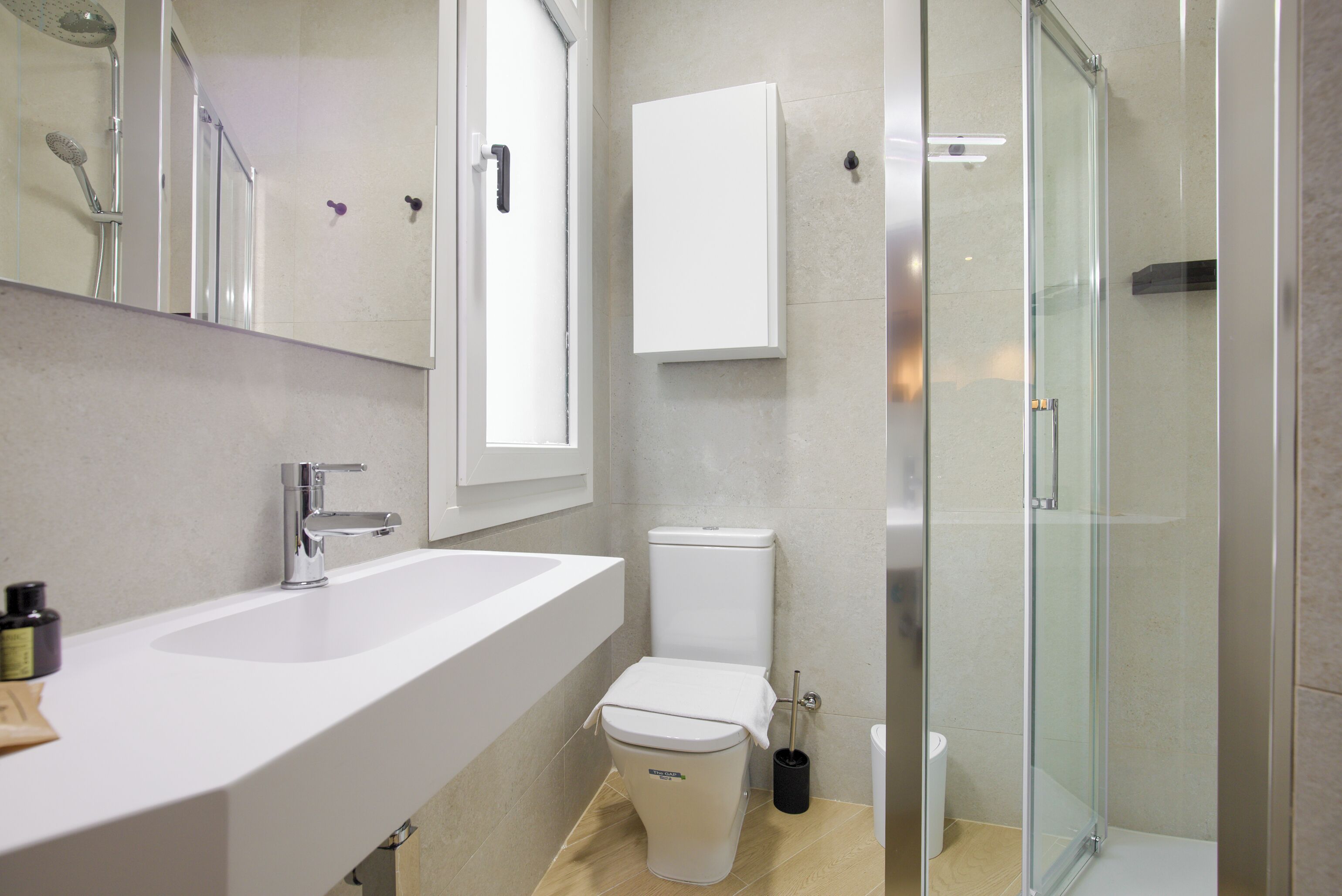 Quarto casal standard | Banheiro
