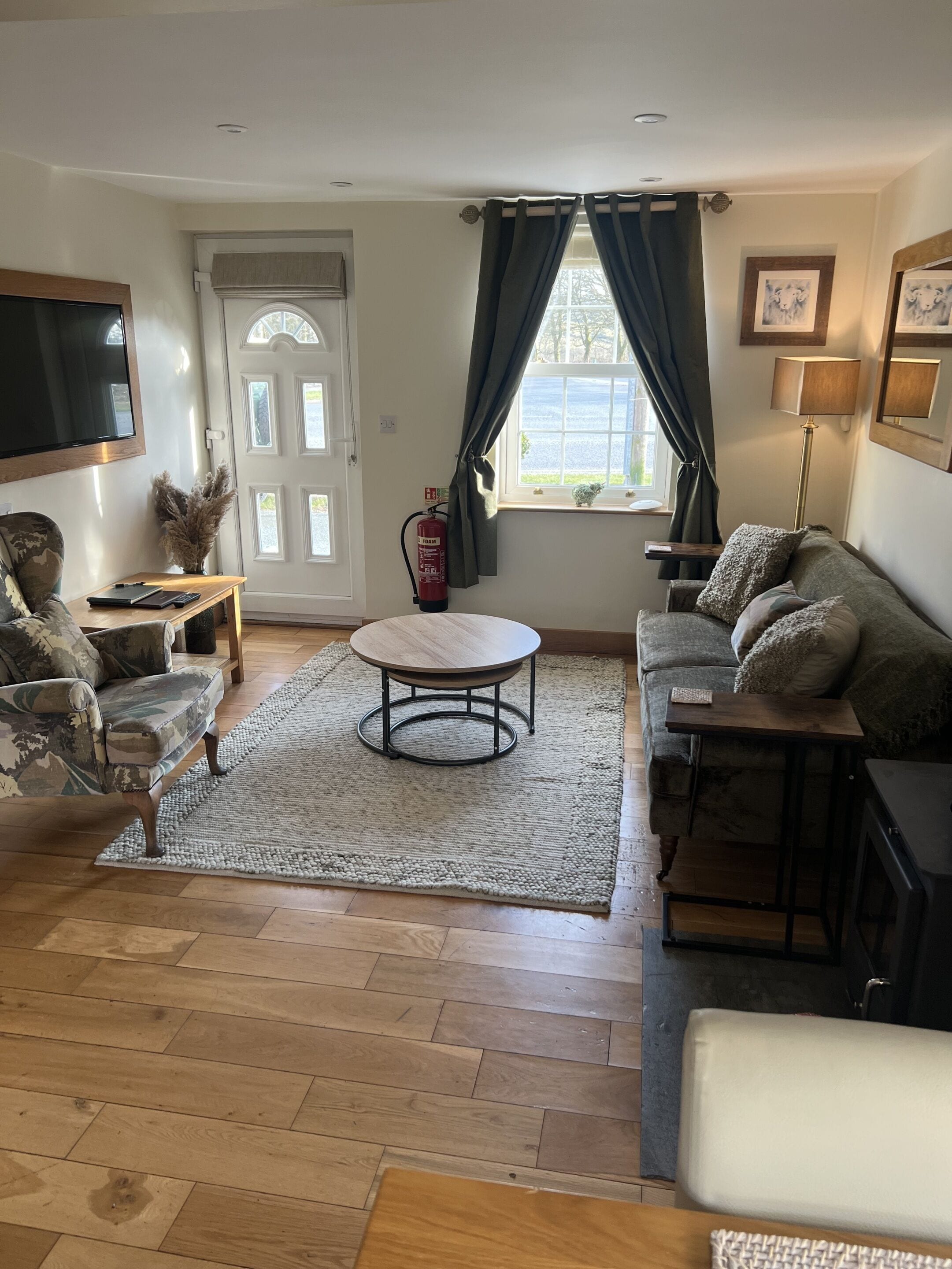 Railway Cottage Sleeps 7 - Coniston