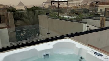 Banheira de hidromassagem exterior