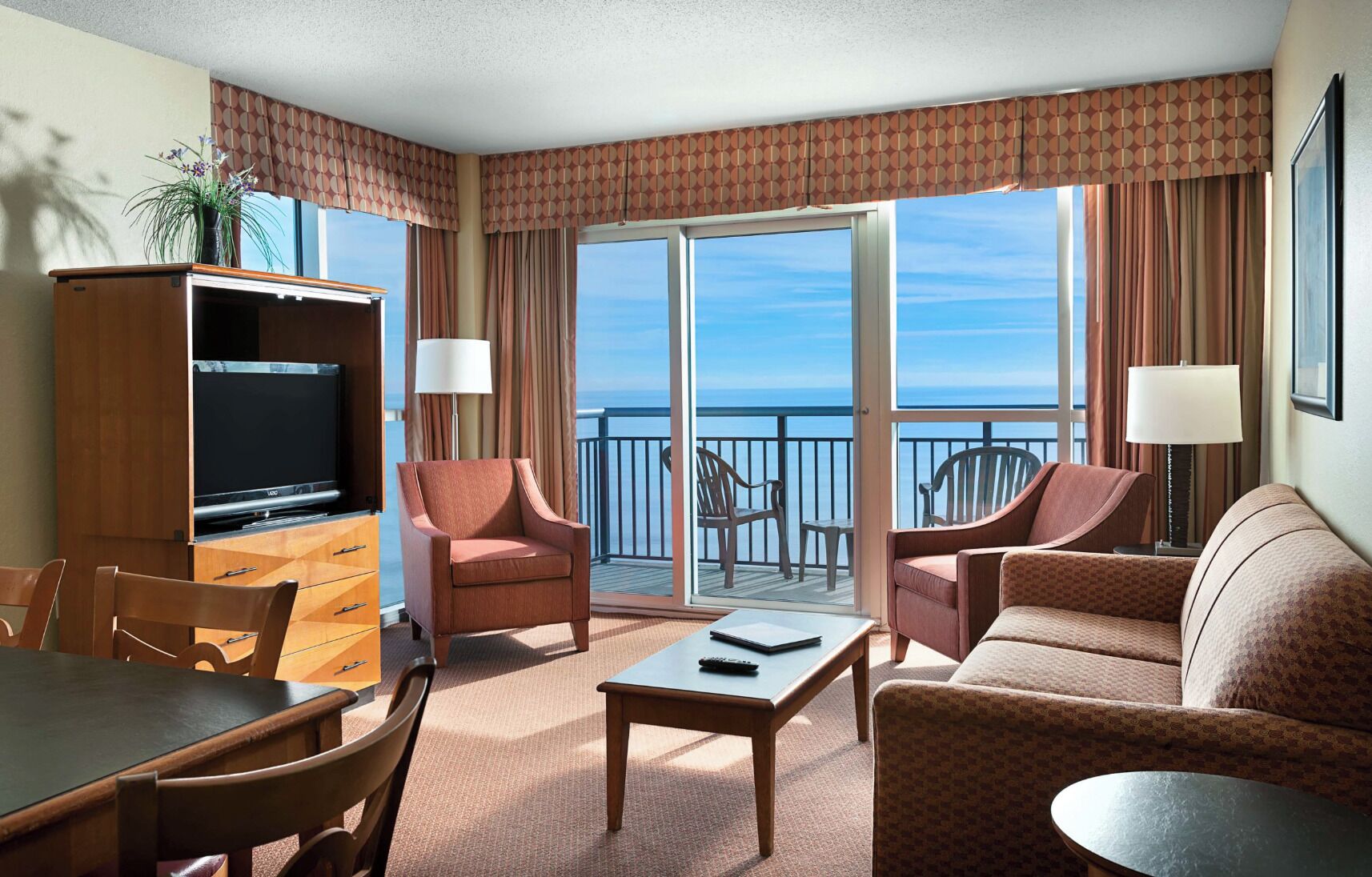 2 Oceanfront Condos W/ Pool Access Steps From Broadwalk Attractions Near Airport - Conway, SC