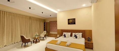 Suite de Luxo | Secretária, Wi-fi grátis