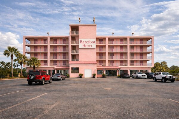 The Barefoot Hotel - Panama City Beach, FL