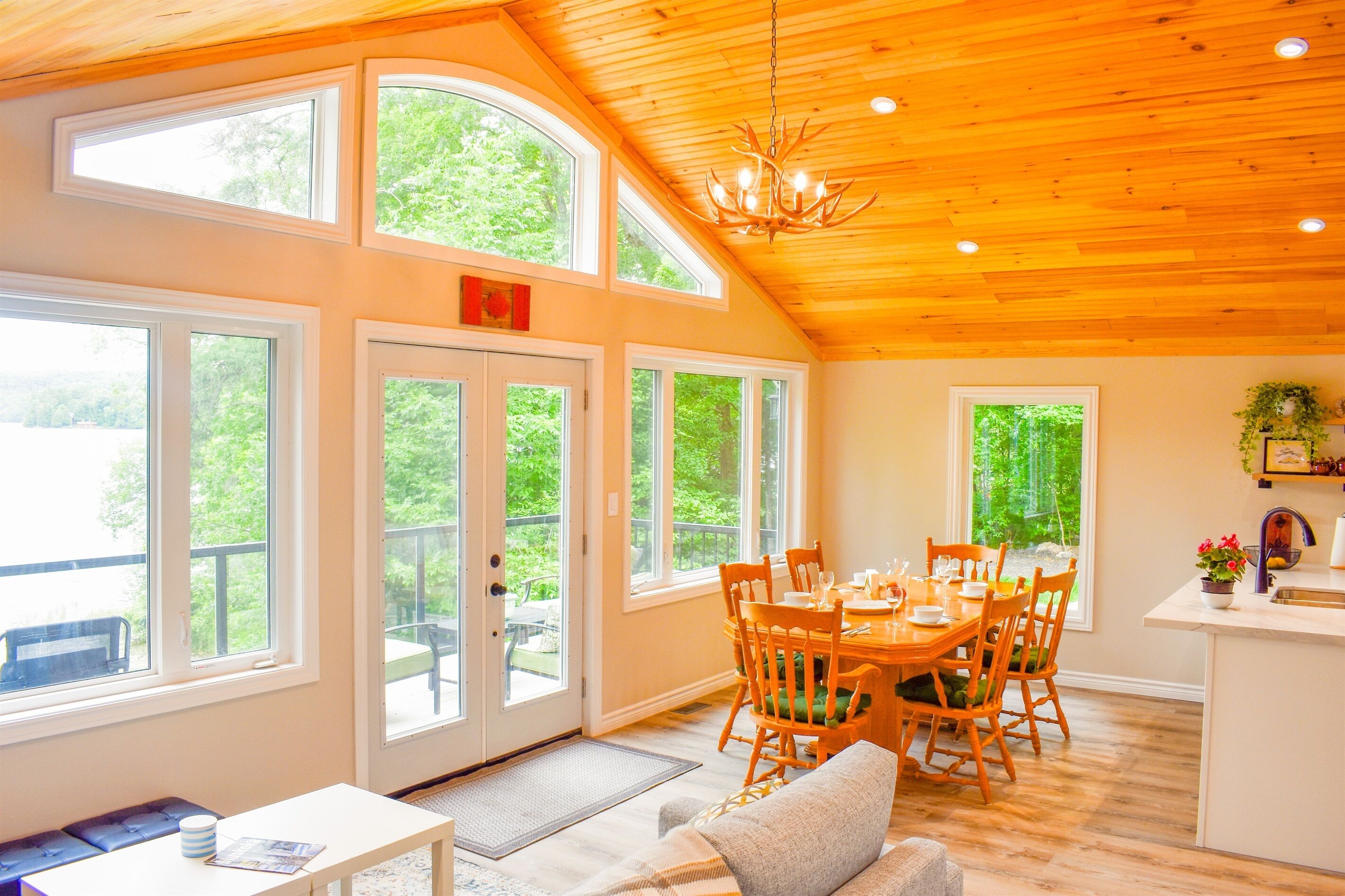 Family Day Wknd! Winter Fun, Dog Ok, Fireplace, Wifi - Ontario 60