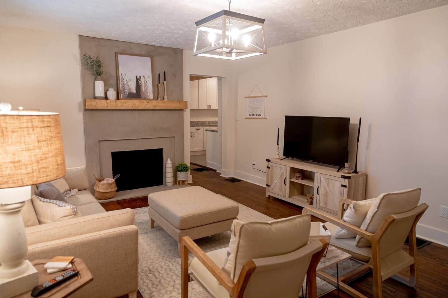 Cozy Cocktails At Mimosa Ave. - Knoxville, TN