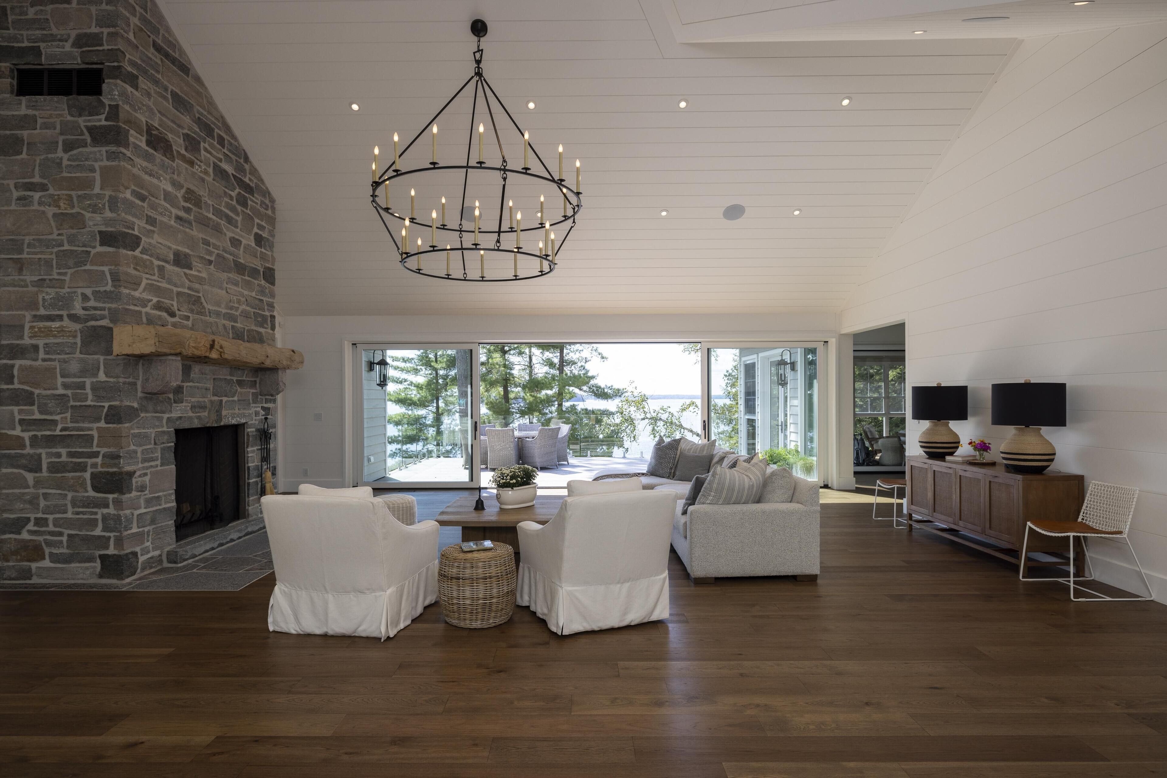 9+ Bed 7 Bath Cottage On Lake Muskoka - Gravenhurst