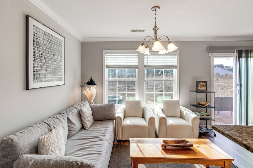 5 Mi To Sesquicentennial State Park: Quiet Home - Elgin, SC