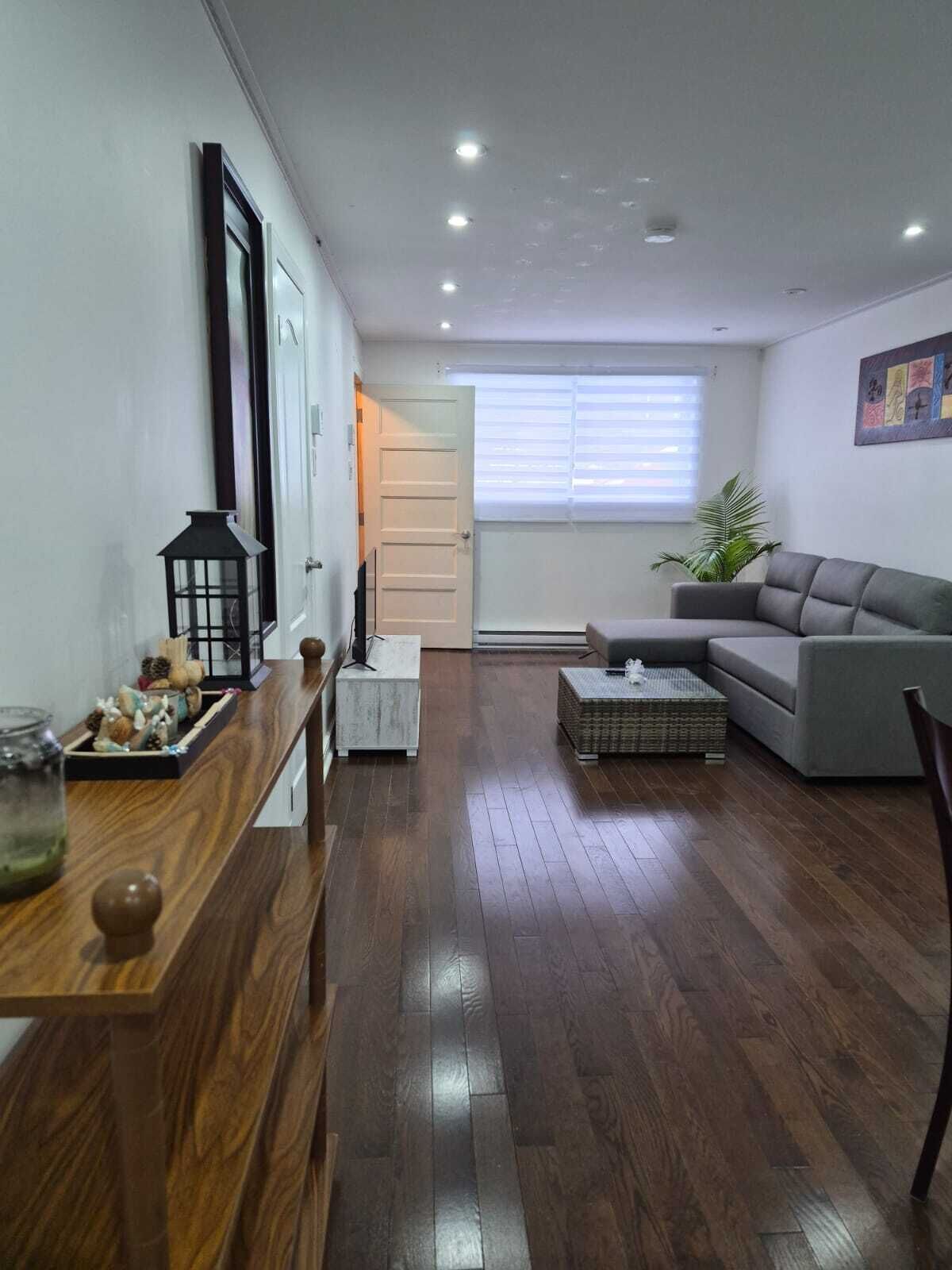 Le Très Cozy - Dorval