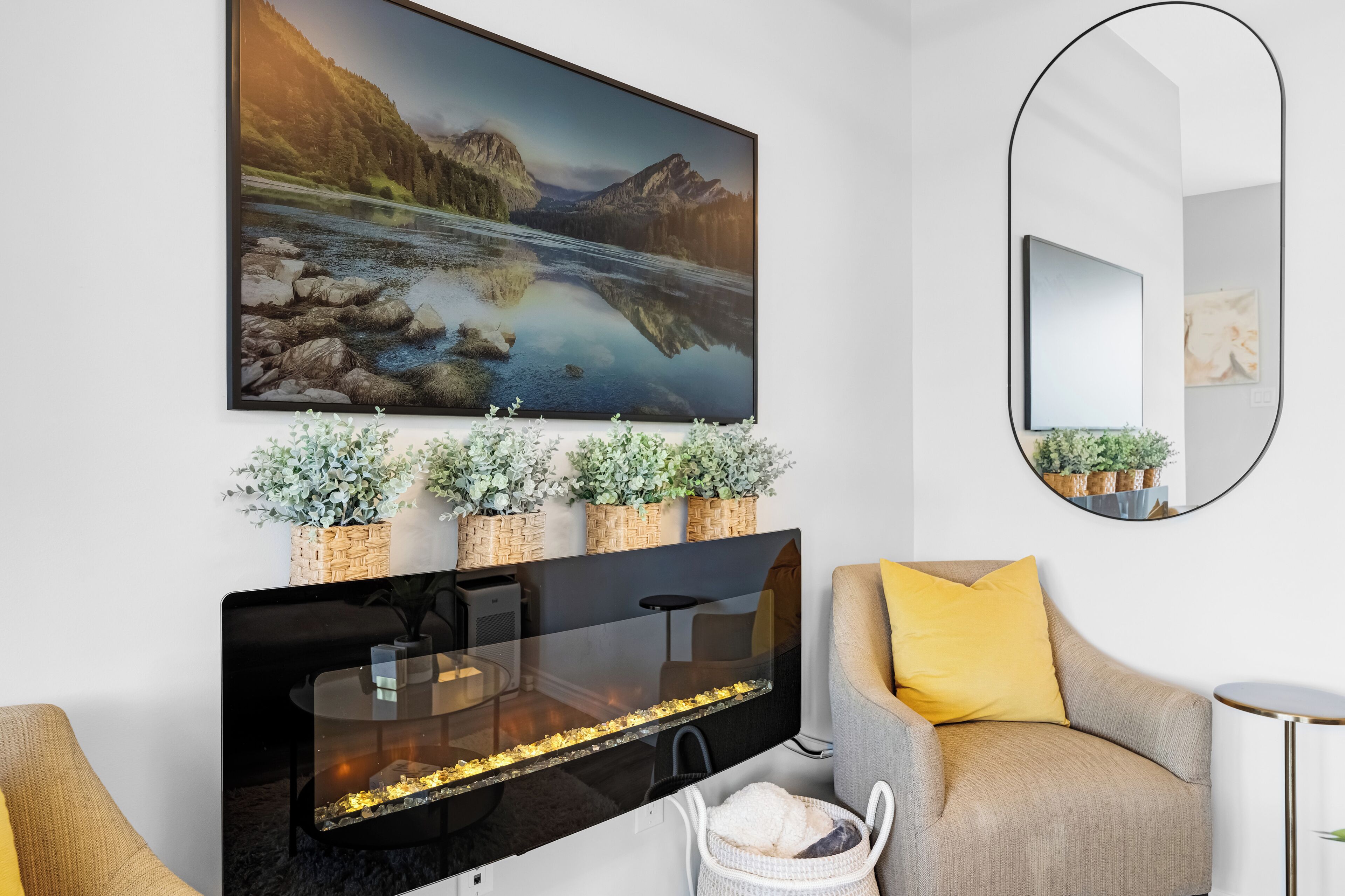 Bright Modern Ottawa Home Facing Park, Sleeps 8, 25min To Downtown.pet Friendly. - Ottawa